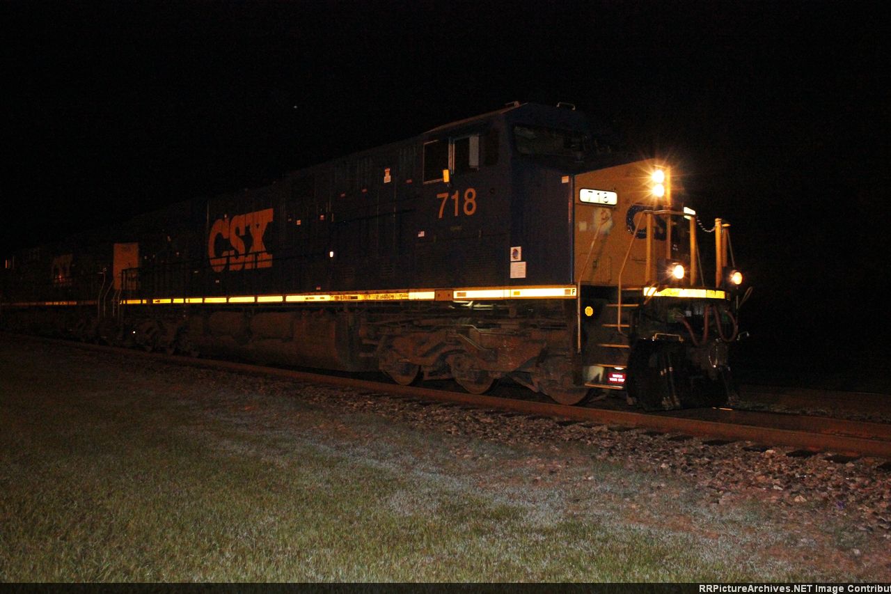 CSX 715